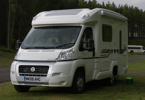 BAY MOTORHOMES hire motorhomes in the Norh East of Englnd